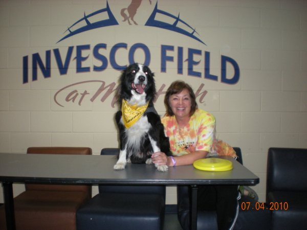 Canine Entertainment by the Colorado Disc Dogs