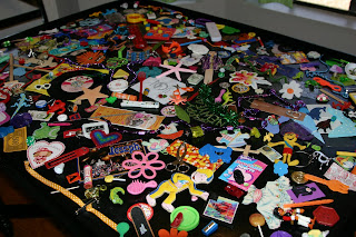 Audie's Oddities: I Spy Table