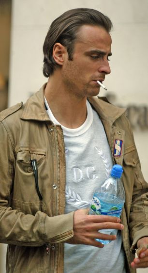 Gerard Piqué fumando habanos | Página 2 | Foropuros.com