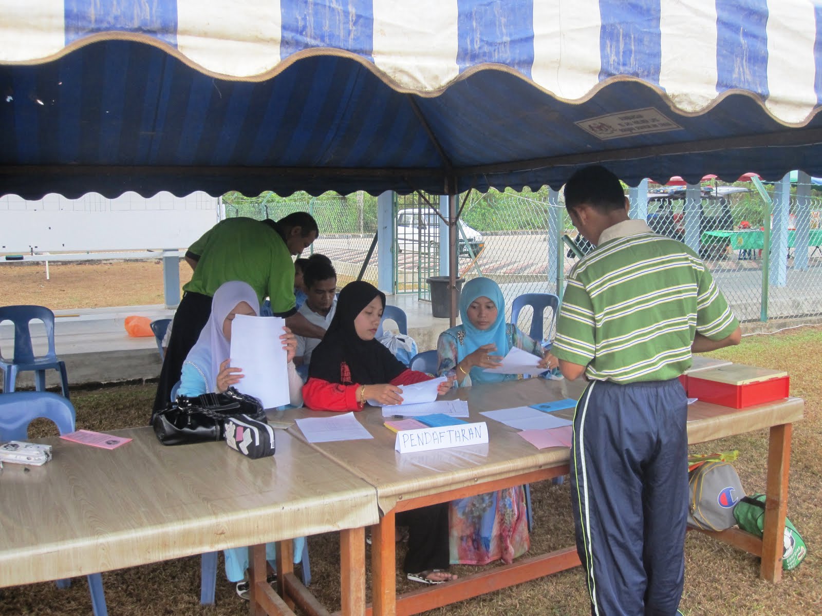 Blog Rasmi SK Teluk Gunung: March 2010