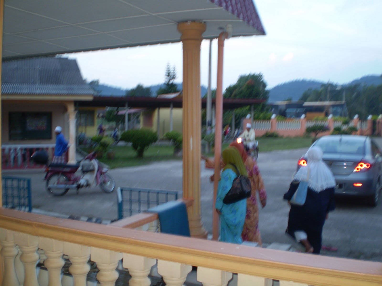 Berkunjung ke Felda Bukit Rokan Utara