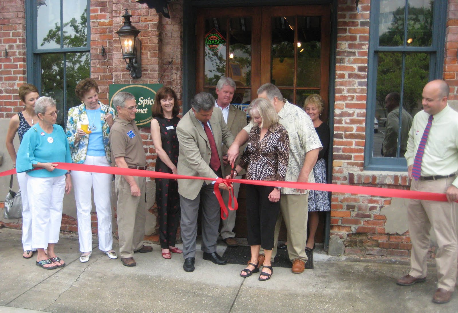 Being Bruce -: Fire & Spice Gourmet Opens in Downtown Wilmington!