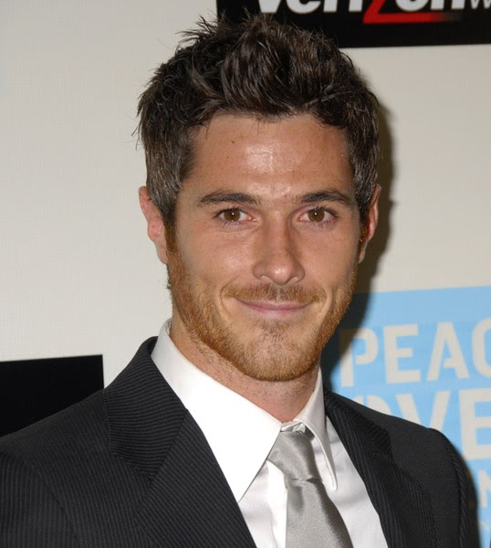 kenneth in the (212): Dave Annable's Red Beard
