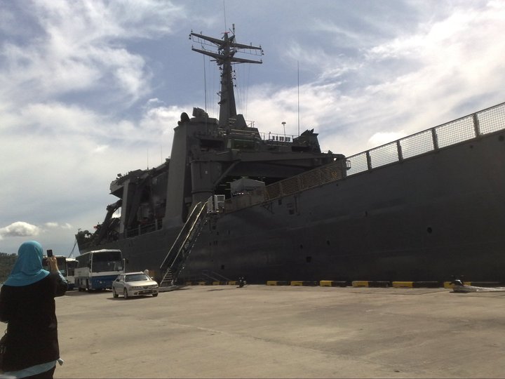 abu asy-syaffaa': RSS Persistence (209)- Kapal Pengakut Tentera Laut ...