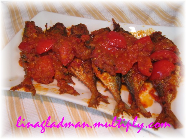 Balado Ikan Kembung | Simply Delish...