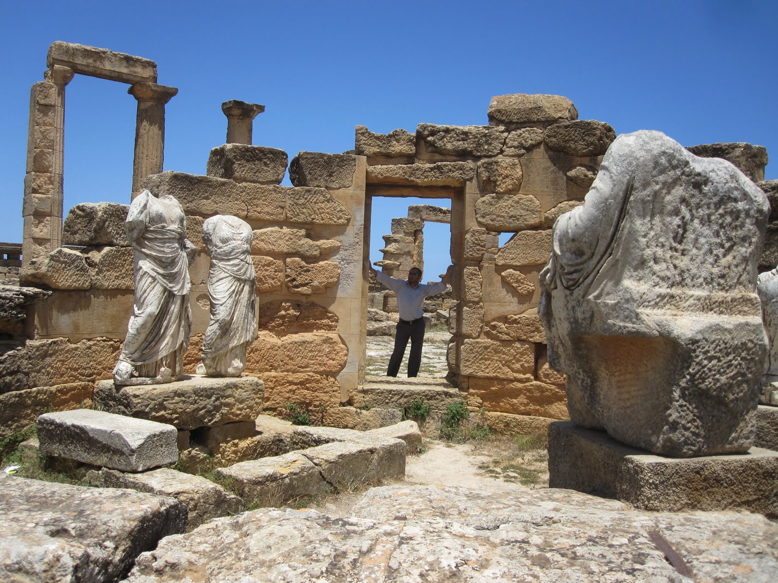 Bludshotiiiiis's Blog: Cyrene, Libya