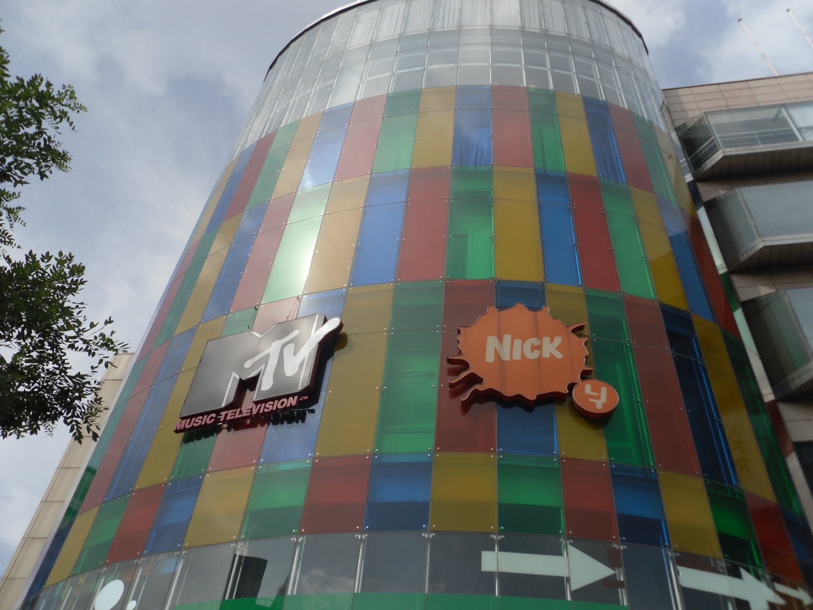 Anna's Adventures: MTV Korea and Seoul Tower