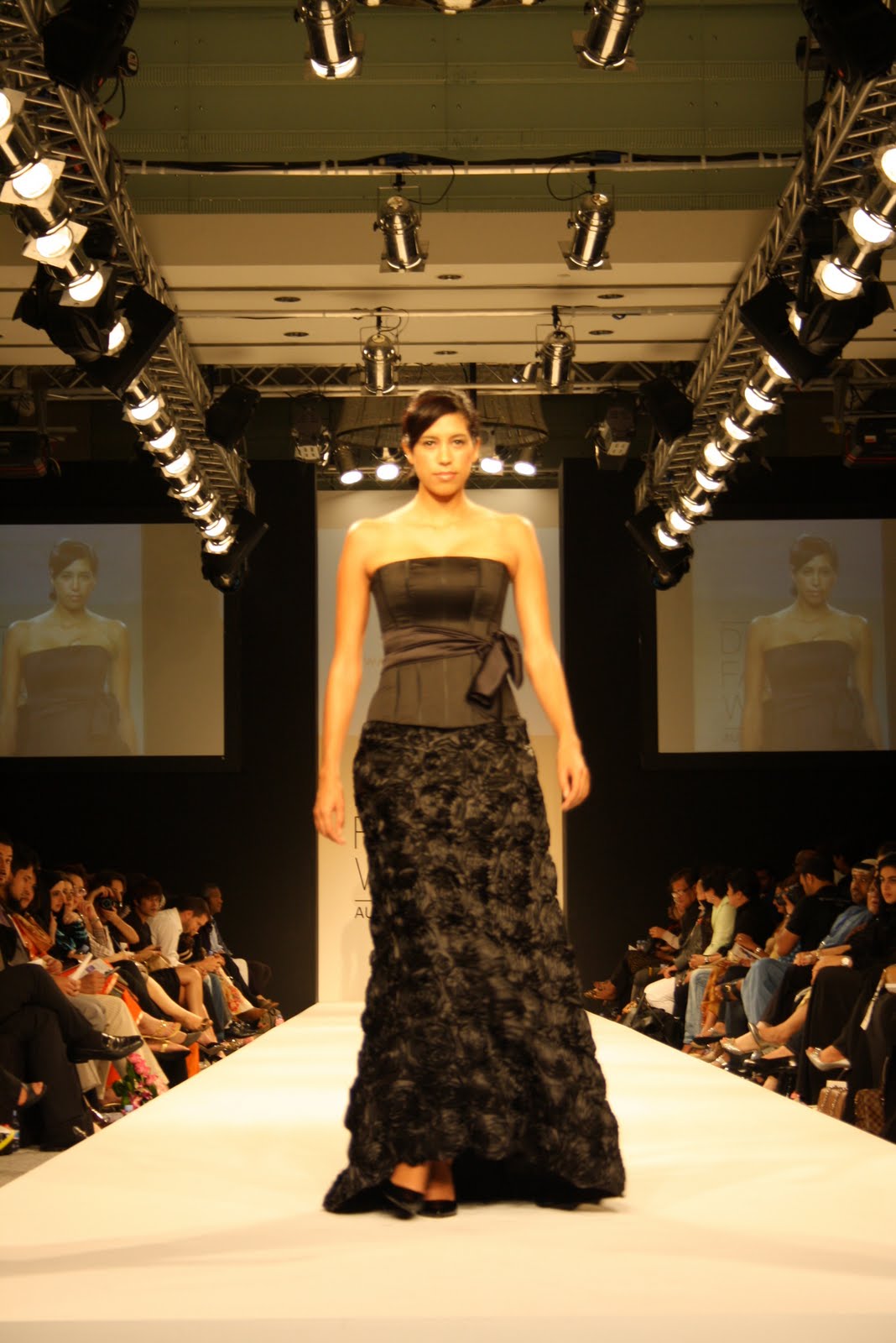 Dubai's It Girl: 2010 A/W Dubai Fashion Week - Day 4