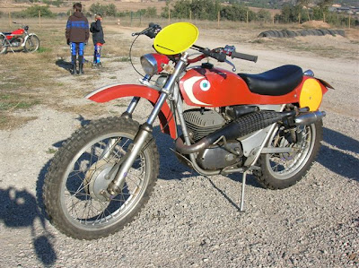 BULTACO - FANTIC MOTOR / BUILT TO GO: Restauración Ossa Enduro 250 de Jordi
