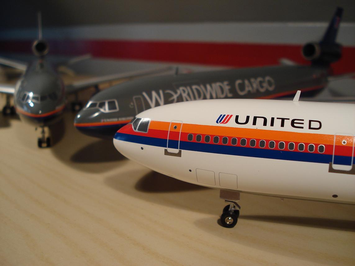 Brian Sherman: Inflight200 United Airlines DC-10s, Saul Bass ...