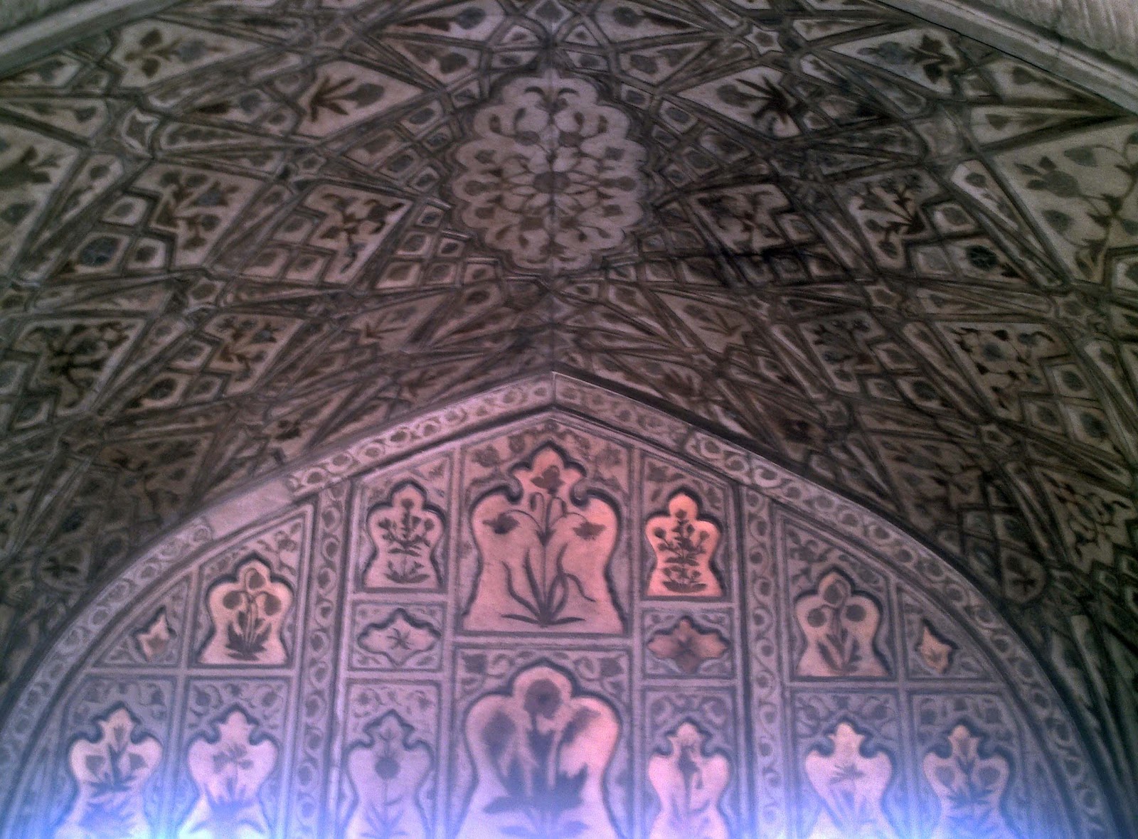 Stock Pictures: Designs from the Red Fort Agra or Agra Fort