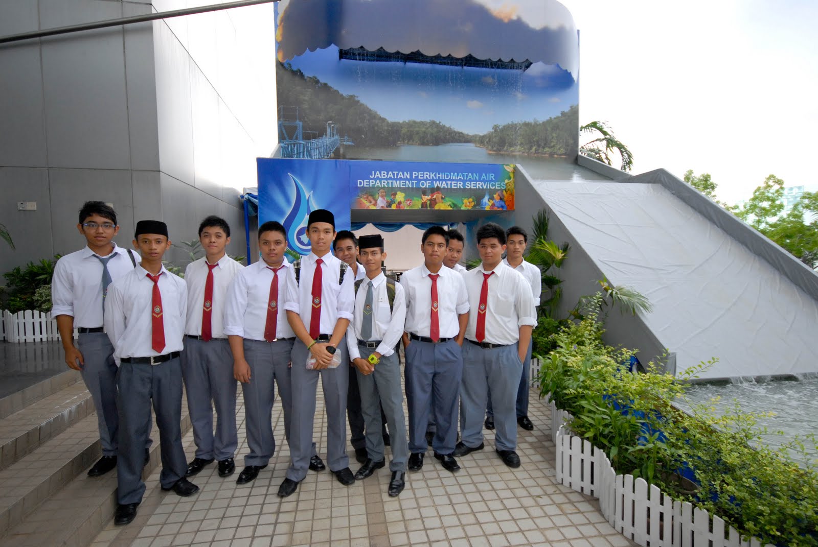 SMMG: LAWATAN: PTE Meragang dan Kementerian Pembangunan