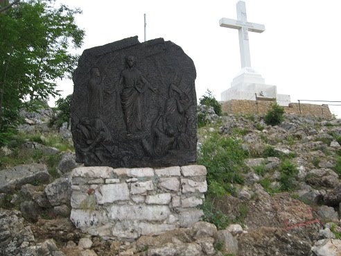 The Meaning and Purpose of Life: GOING UP MOUNT KRIZEVAC - THE CALVARY ...
