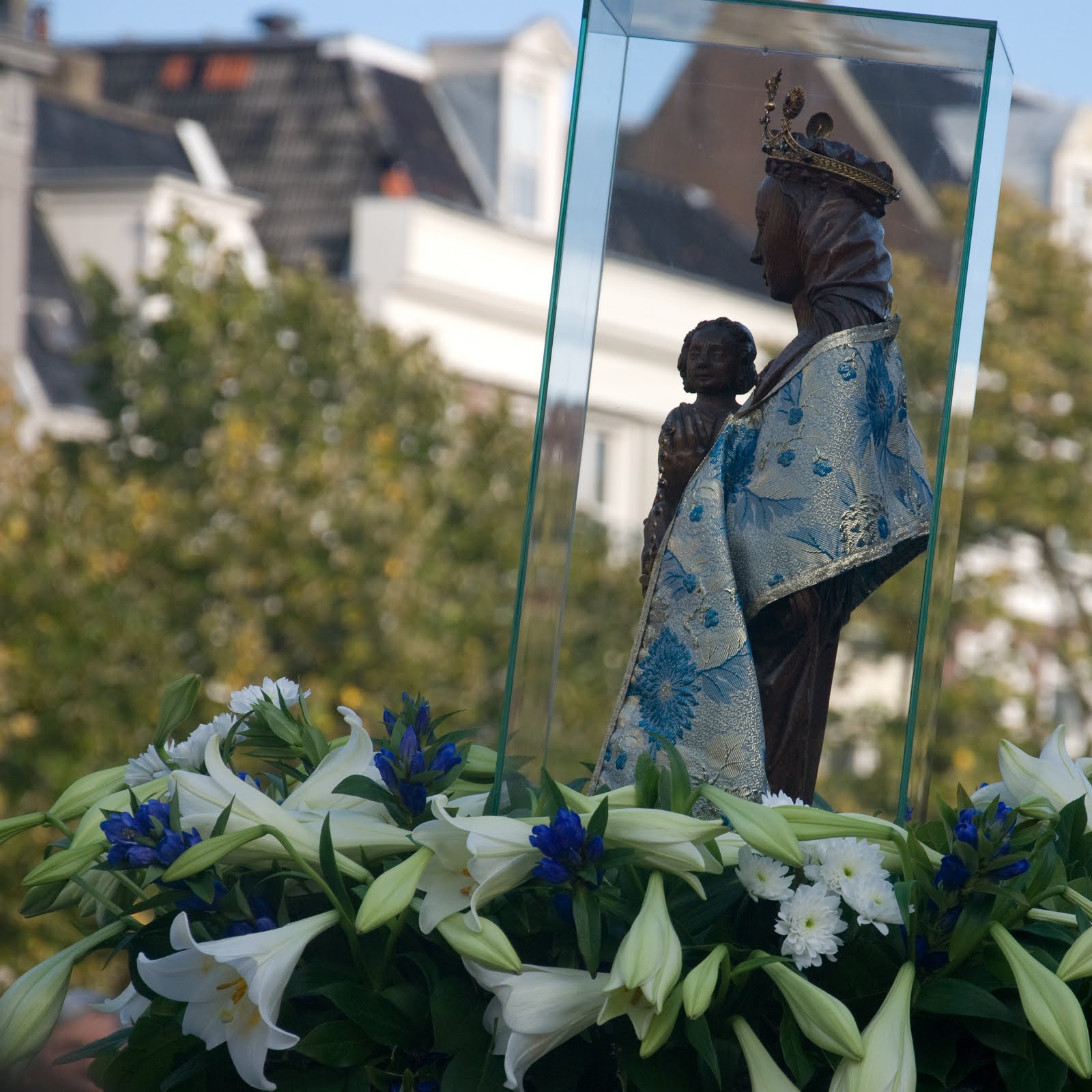 Bij het oude: Vol van genade