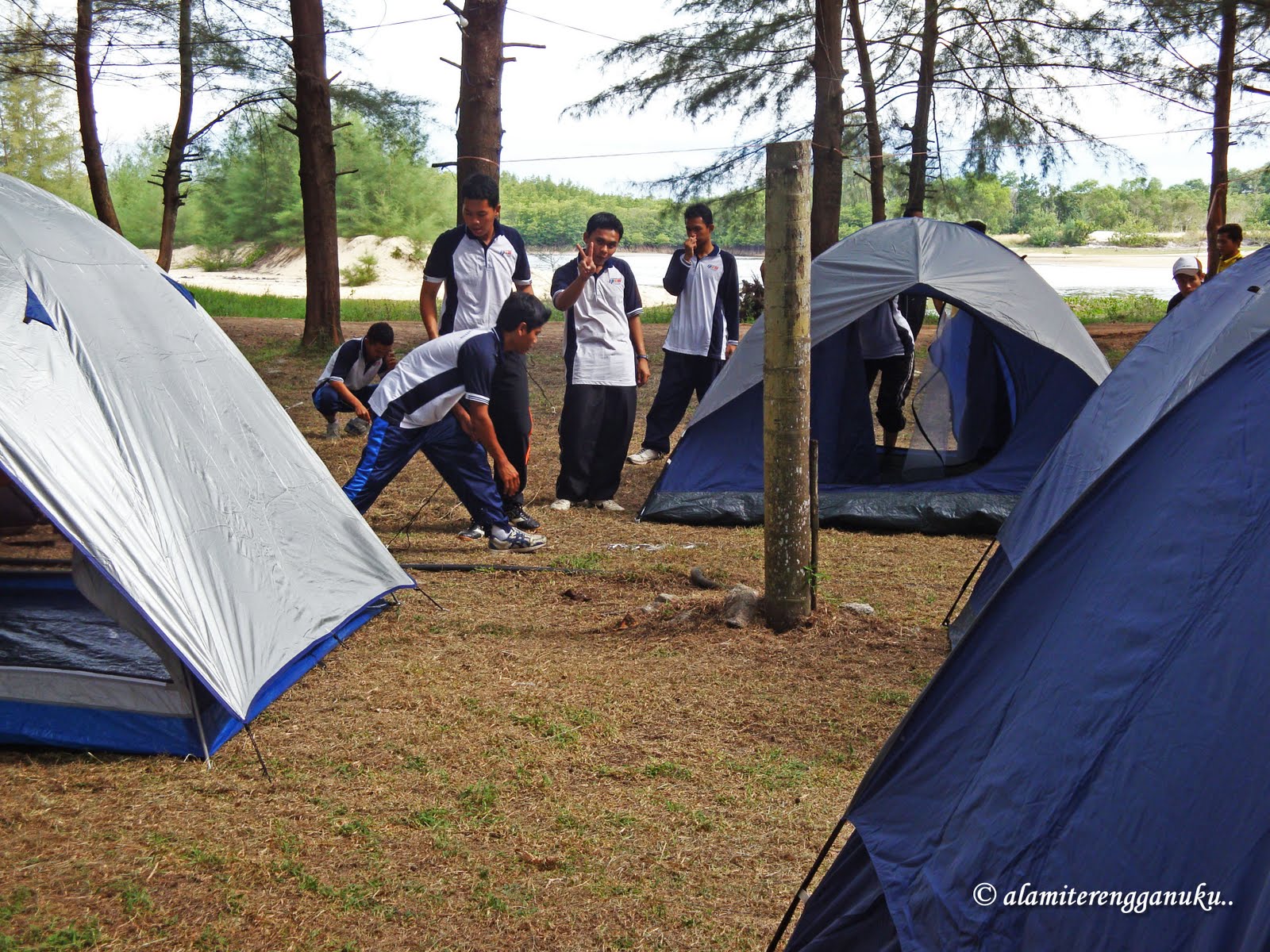 Alami Terengganu: Taman Rekreasi Pantai Merang, Setiu