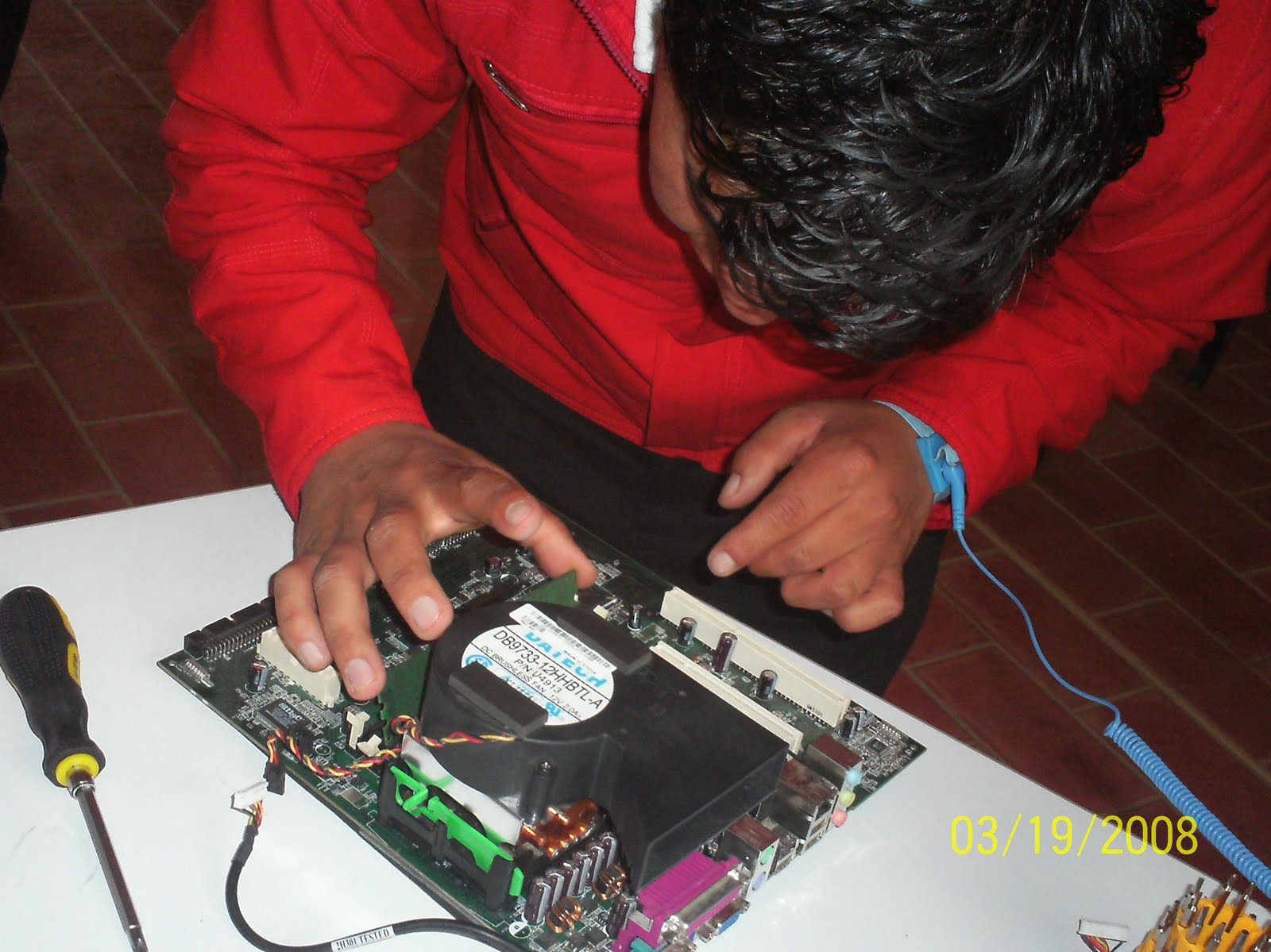 ensamble y desensamble de un computador: utiles para desensamblar y ...