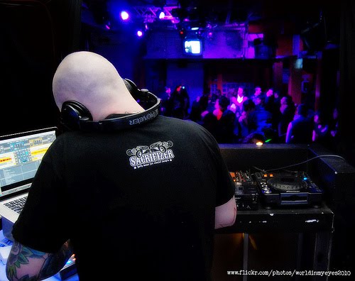 noticias dark: COMBICHRIST EN TIJUANA "DJ SET"