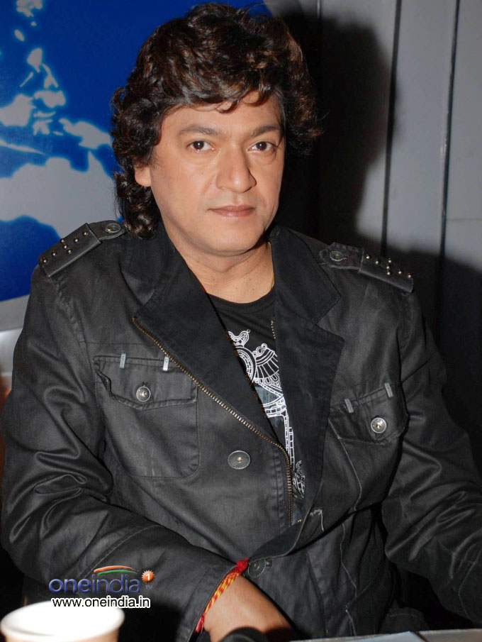 Wallpaper World: Best Indian Singer Photo - Aadesh Shrivastava