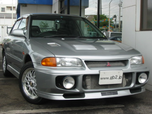 Modified Wira Mitsubishi Lancer Evolution: Nice Silver Mitsubishi Evo 3