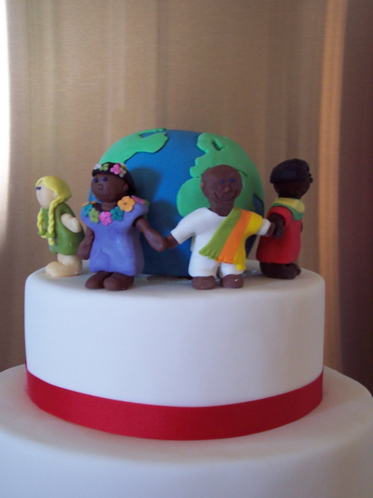 It's all about the cake!: Holding Hands Around the World