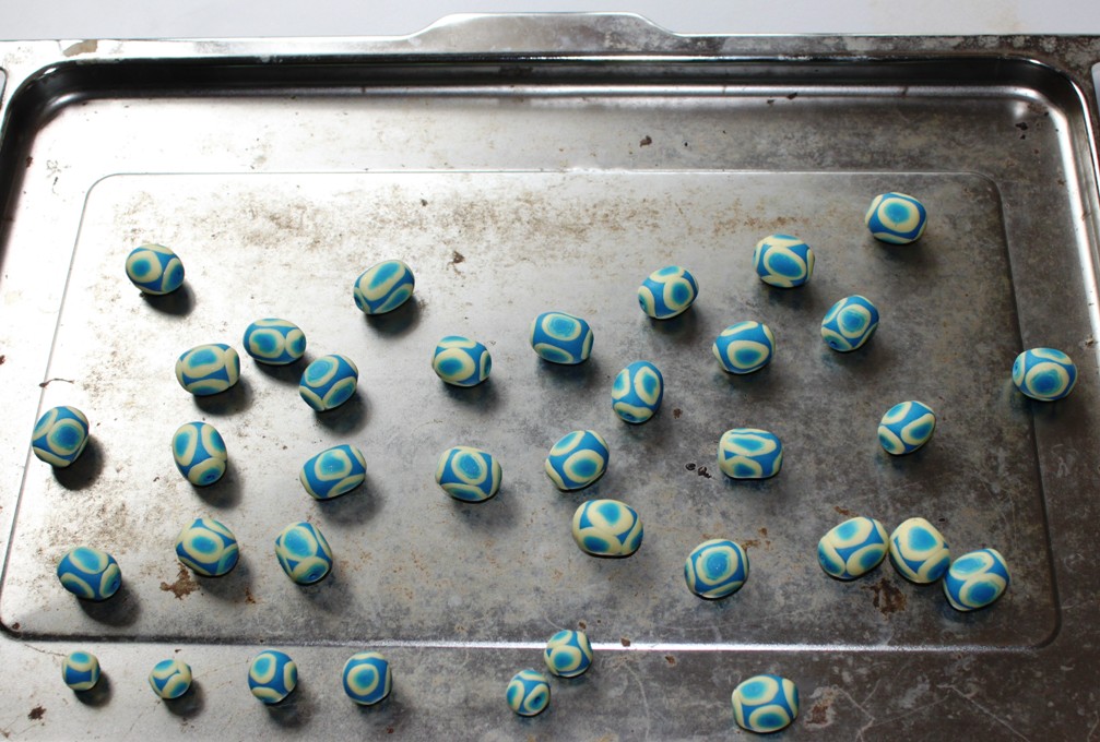 Dwen : The Cool Things I Love: FIMO Beads Making