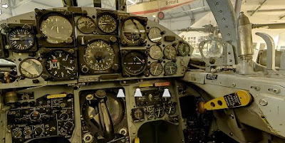 The Presurfer: Lockheed F-104G Starfighter Cockpit Panorama Picture