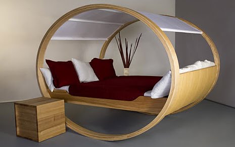 The Presurfer: Extreme And Weird Beds