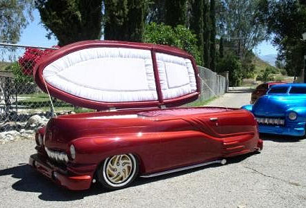 The Presurfer: Cruisin Caskets