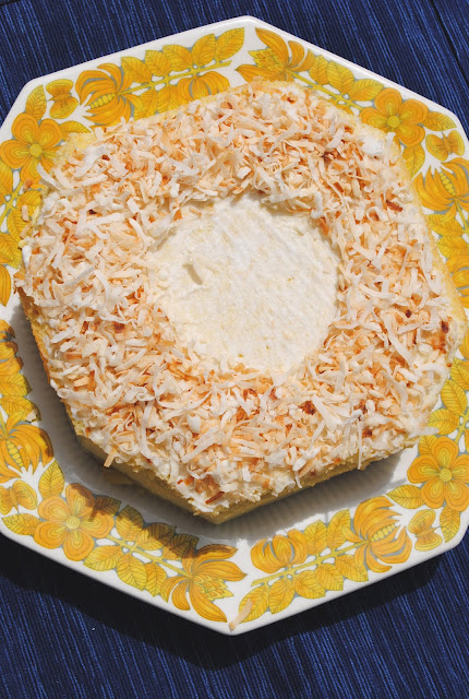 Baking Powders: The LOST finale cake, a.k.a flavors of the island ...