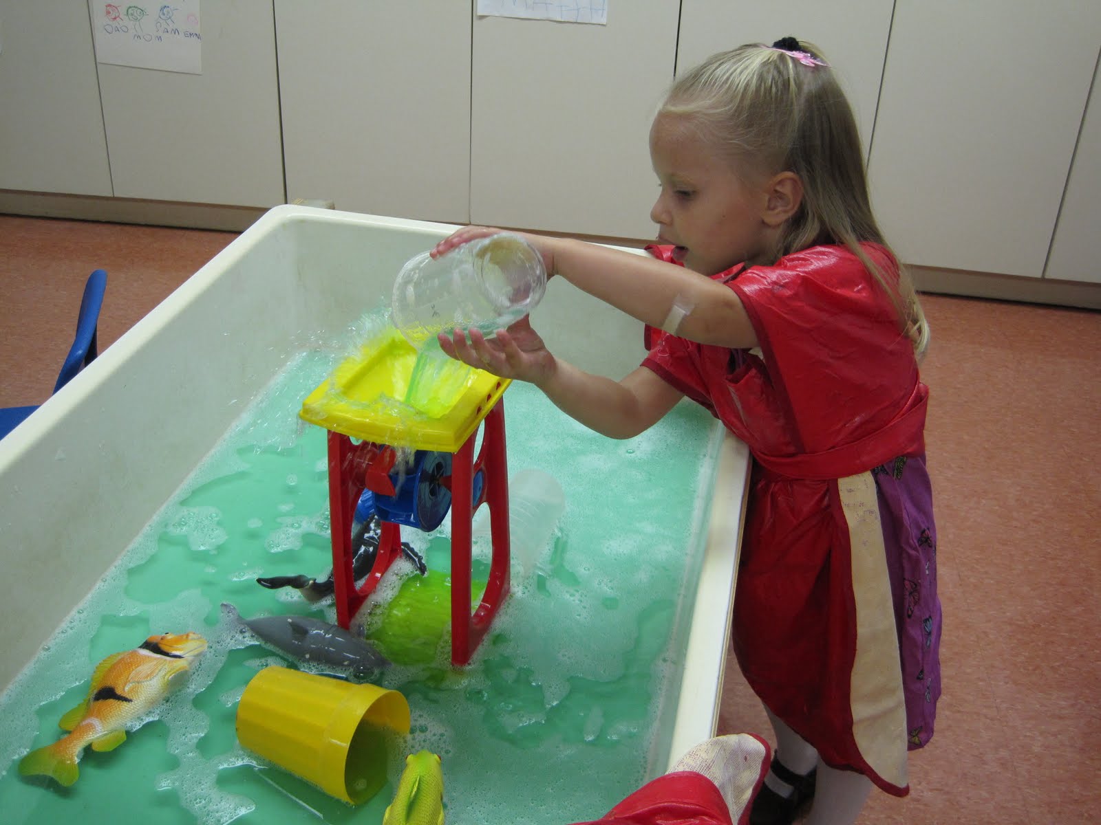 Katie-Megan-Jessica: Jessi's first day of preschool