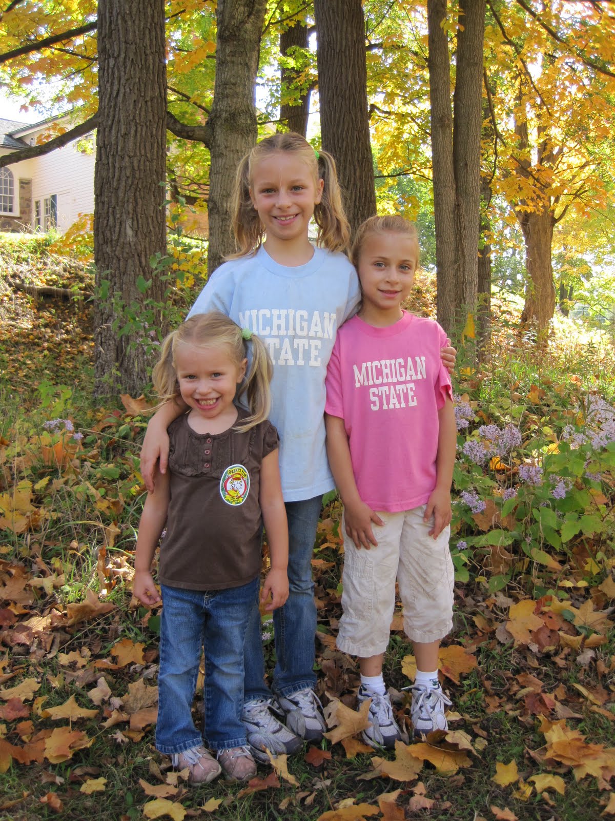 Katie-Megan-Jessica: Pumpkin Festival!