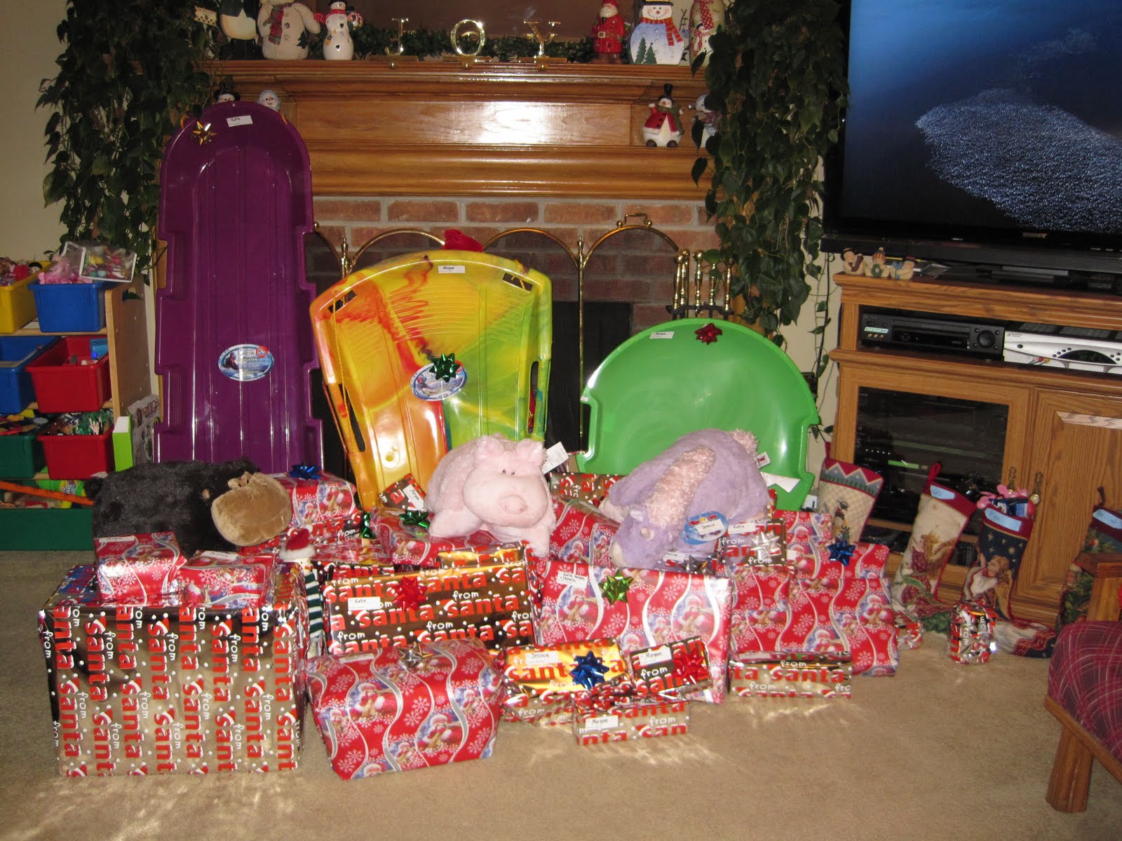 Katie-Megan-Jessica: Christmas overload!