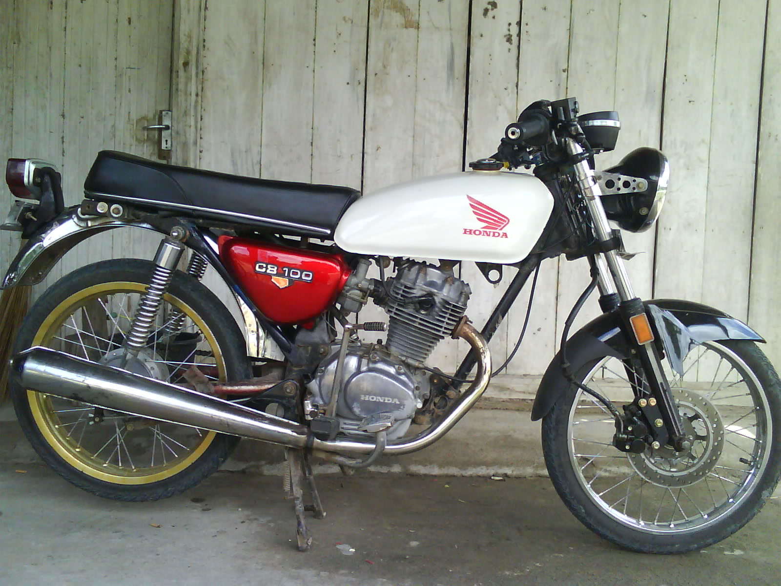 49+ Gambar Motor Cb Lawas, Inspirasi Penting!