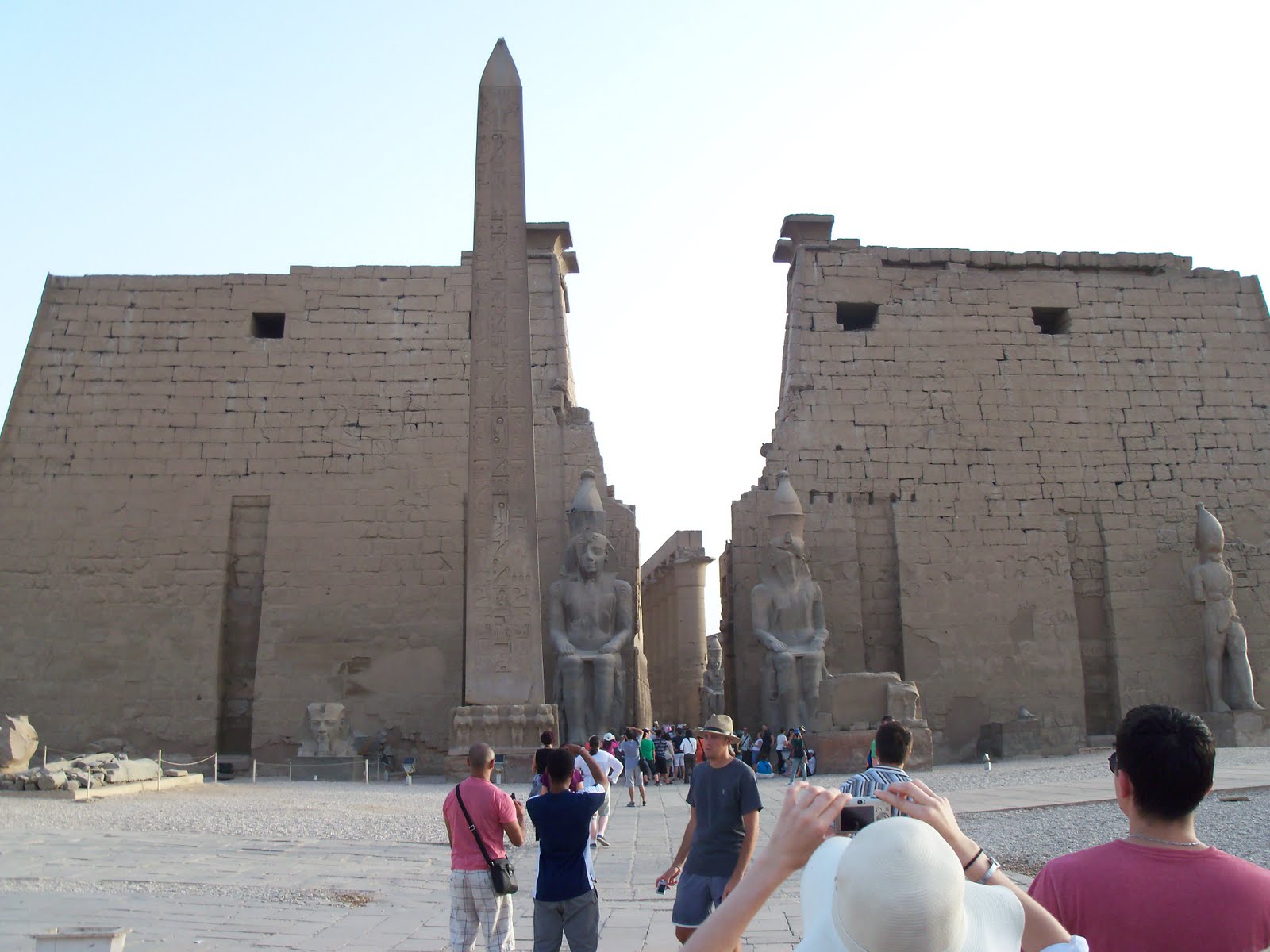Ndial's Year in Europe: Luxor!!