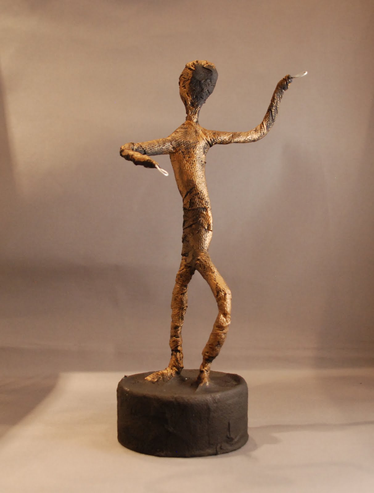 that artist woman: The Figure - A Sculptural Project