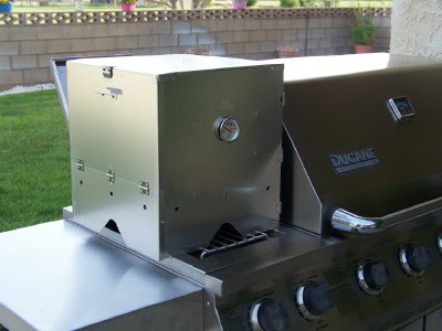 Bemco Backpacker Oven: Using the BEMCO Backpacker Oven on a Barbeque