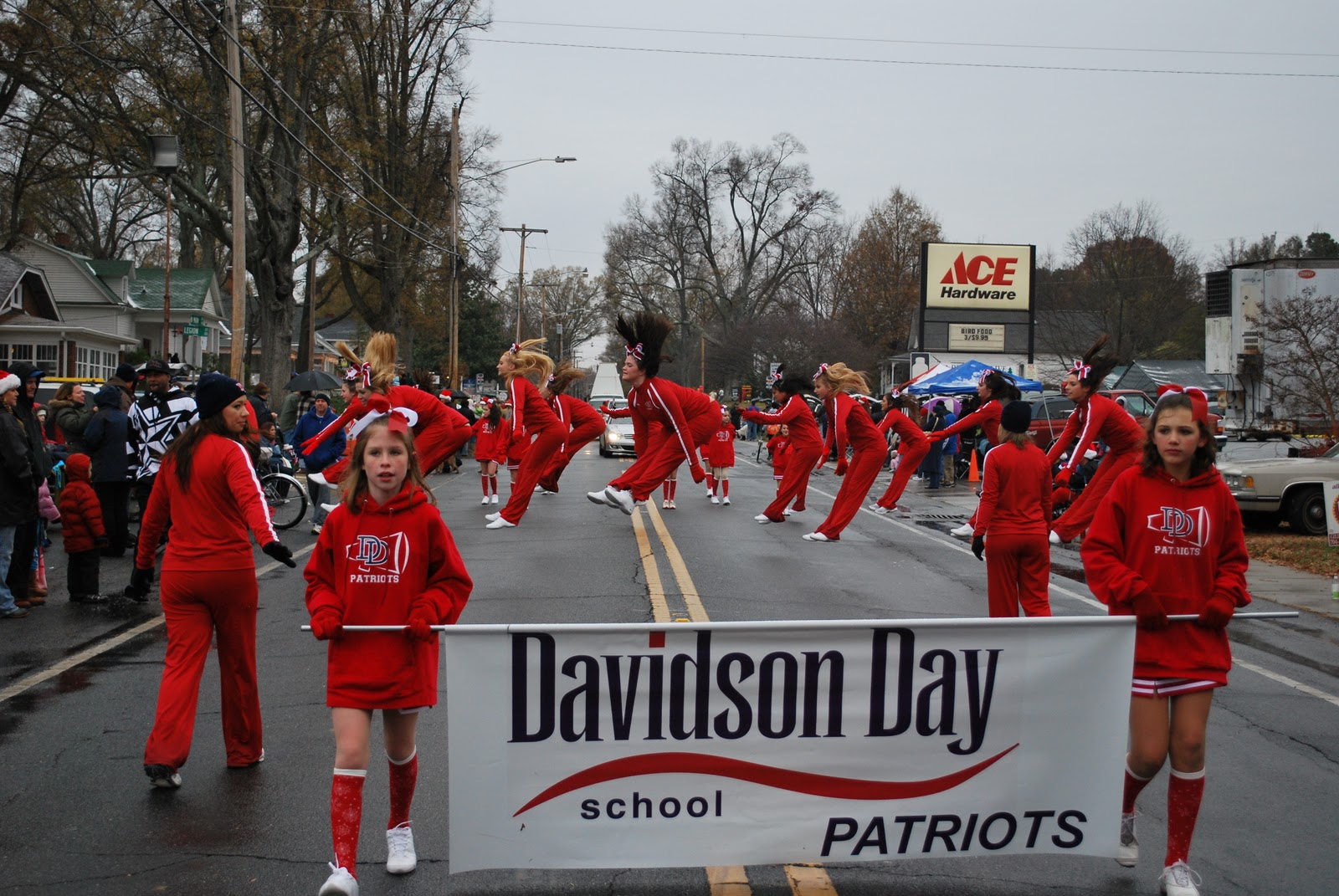 RBP: Davidson Day Cheerleaders Christmas Parade