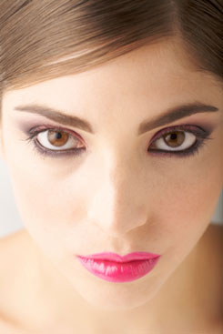 Modele de sprancene pensate