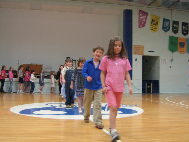 Dickson Elementary School: 1st and 2nd Grade Dance