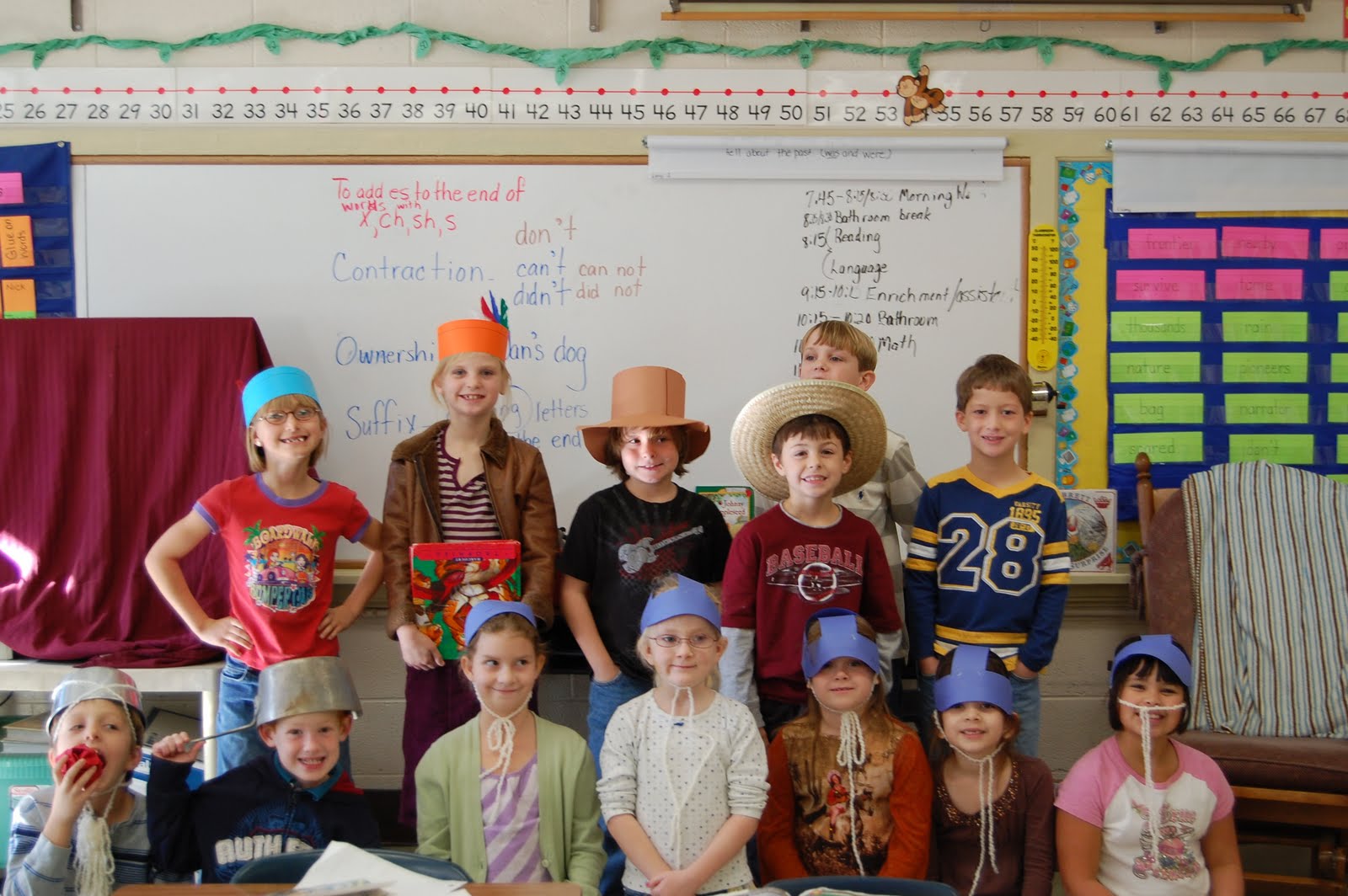 Dickson Elementary School: 2nd Grade: "Johnny Appleseed"