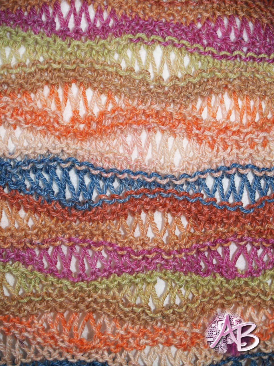 Atelier Andrea Baron: Wellenmusterschal fertig