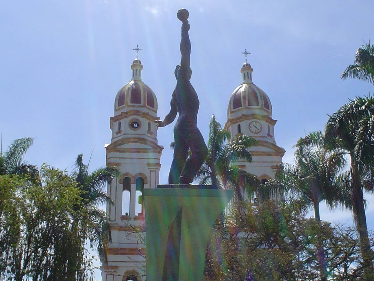 JOSÉ ANTONIO GALÁN Y MANUELA BELTRÁN: GALÁN COMUNERO - PARQUE PRINCIPAL ...