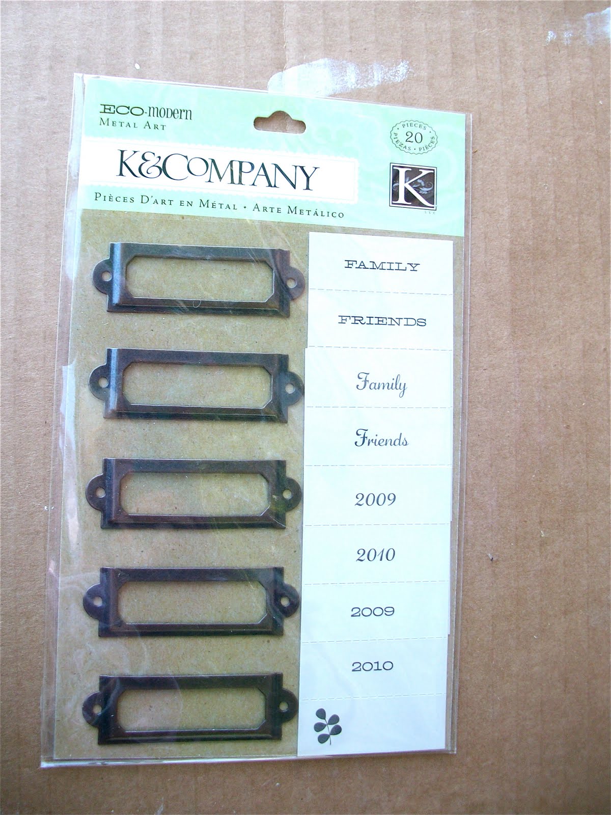 DIY Wall Mounted Wooden Hotel Key Rack | Remodelaholic