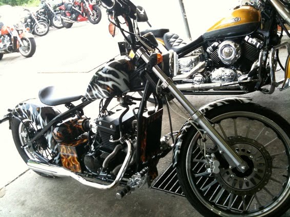 Bikemonkies: Bar Hog Resurrection