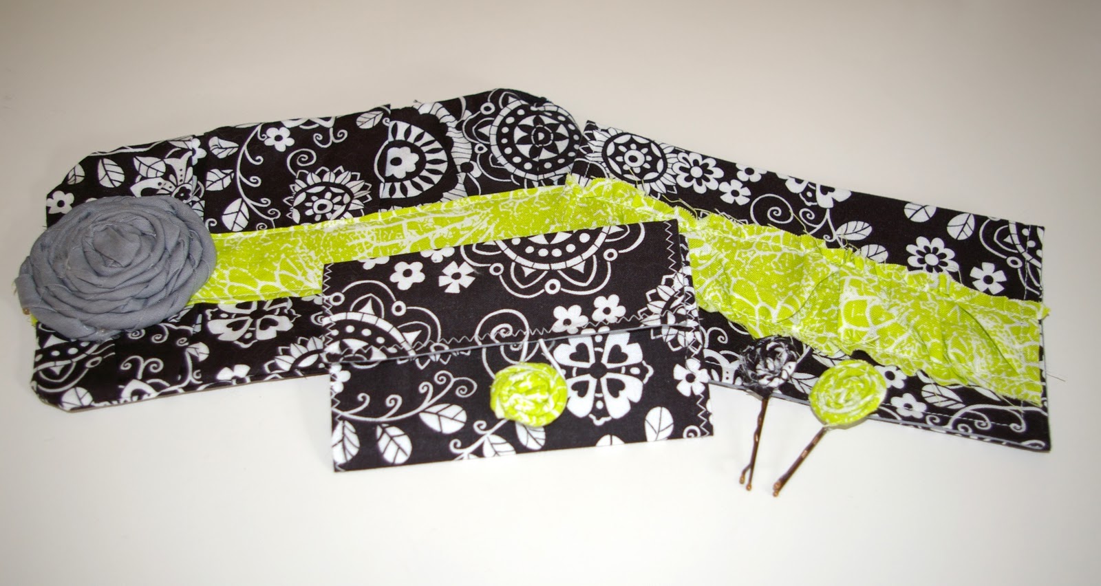 Eye Spy DIY!: Handmade Accessories