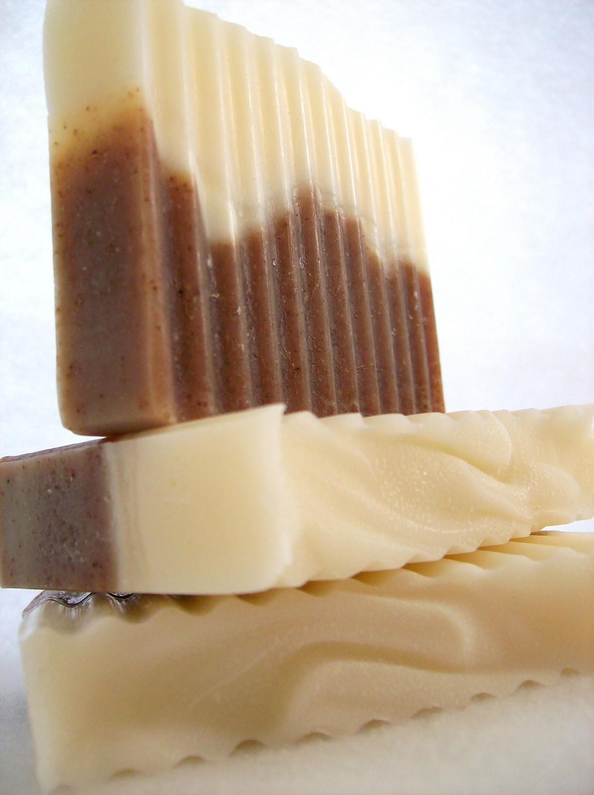 Spotted Hippo Soap Blog: Rose Hip Powder- Cold Process Do's and Dont's