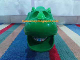 tiabarney used toys: Little Tikes Animal Flashlight Sound Torch ...