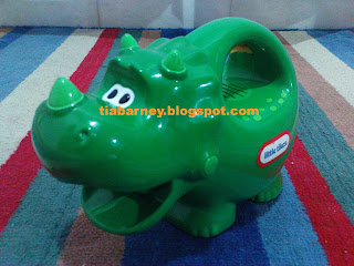 tiabarney used toys: Little Tikes Animal Flashlight Sound Torch ...