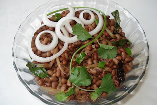 lalitha's kitchen: Alasandalu/bobbarlu / red/cow peas snack