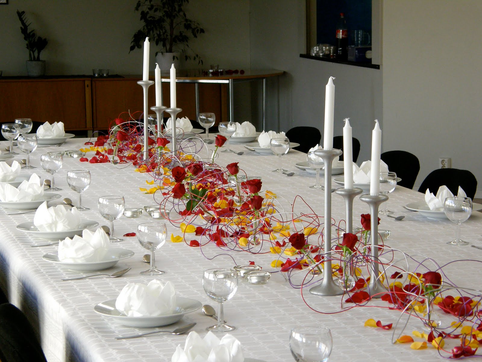 fru Blomst: Jeg pynter til fest/bryllup og runde dager!